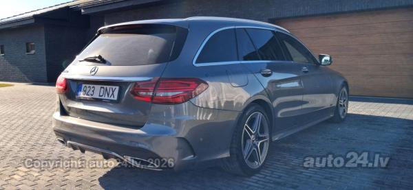 Grey Mercedes-Benz C-Class 2018 in Tallinn, with an engine capacity of 2.00 L and mileage of 175 thousand km for 21500 €, photo 5 on AUTOMOTO.COM.LV