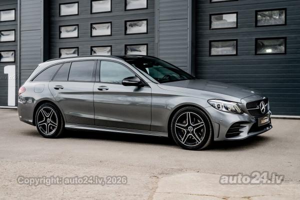 Grey Mercedes-Benz C-Class 2018 in Parnu, with an engine capacity of 2.00 L and mileage of 244 thousand km for 18390 €, photo 5 on AUTOMOTO.COM.LV