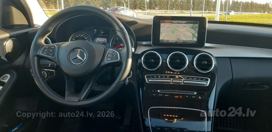 Pelēks Mercedes-Benz C-Class 2018 Tartu, ar dzinēja tilpumu 2.10 L un nobraukumu 265 tūkst. km par 12200 €, foto 5 vietnē AUTOMOTO.COM.LV