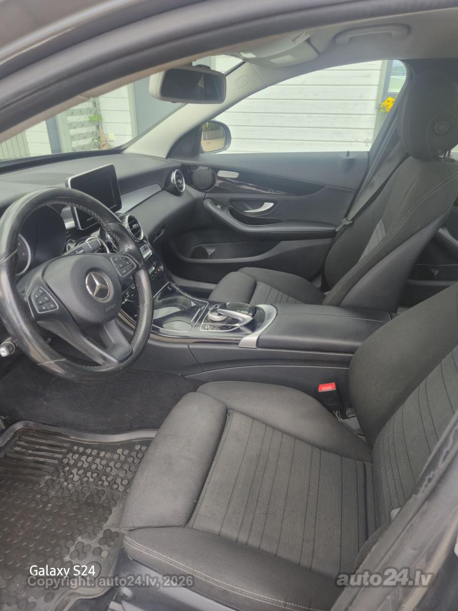 Pelēks Mercedes-Benz C-Class 2018 Tartu, ar dzinēja tilpumu 2.10 L un nobraukumu 265 tūkst. km par 12200 €, foto 7 vietnē AUTOMOTO.COM.LV