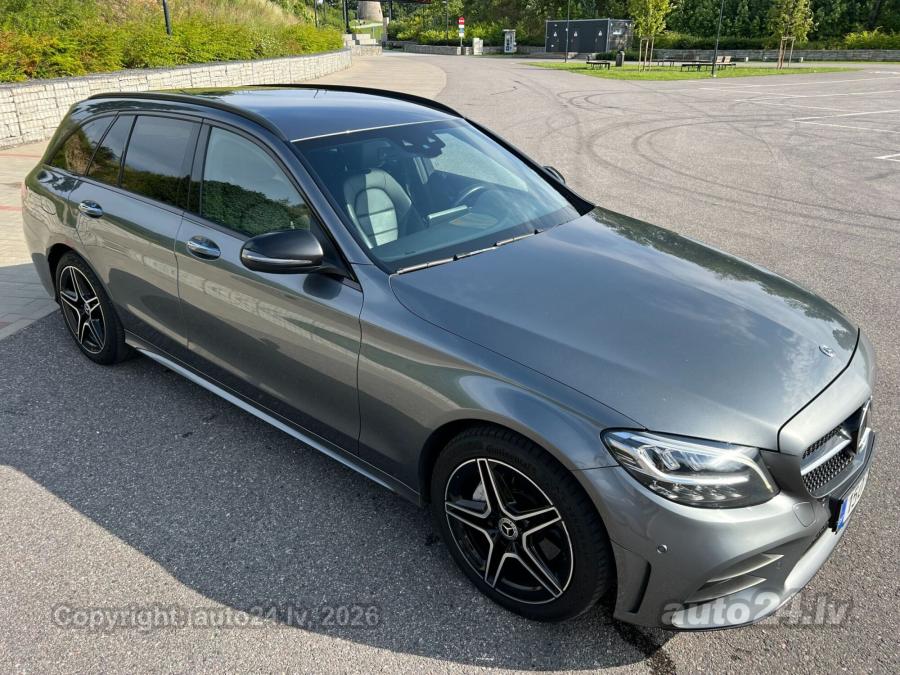 Pelēks Mercedes-Benz C-Class 2018 Tallina, ar dzinēja tilpumu 2.00 L un nobraukumu 239 tūkst. km par 14500 €, foto 9 vietnē AUTOMOTO.COM.LV