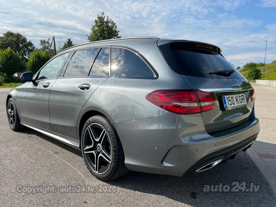 Pelēks Mercedes-Benz C-Class 2018 Tallina, ar dzinēja tilpumu 2.00 L un nobraukumu 239 tūkst. km par 14500 €, foto 10 vietnē AUTOMOTO.COM.LV