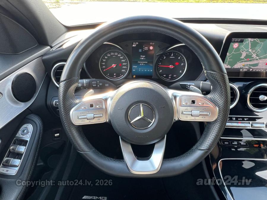 Pelēks Mercedes-Benz C-Class 2018 Tallina, ar dzinēja tilpumu 2.00 L un nobraukumu 239 tūkst. km par 14500 €, foto 16 vietnē AUTOMOTO.COM.LV
