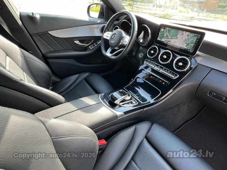 Pelēks Mercedes-Benz C-Class 2018 Tallina, ar dzinēja tilpumu 2.00 L un nobraukumu 239 tūkst. km par 14500 €, foto 19 vietnē AUTOMOTO.COM.LV