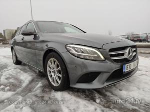 Pelēks Mercedes-Benz C-Class 2019 Tallina, ar dzinēja tilpumu 2.00 L un nobraukumu 184 tūkst. km par 14999 €, foto 3 vietnē AUTOMOTO.COM.LV
