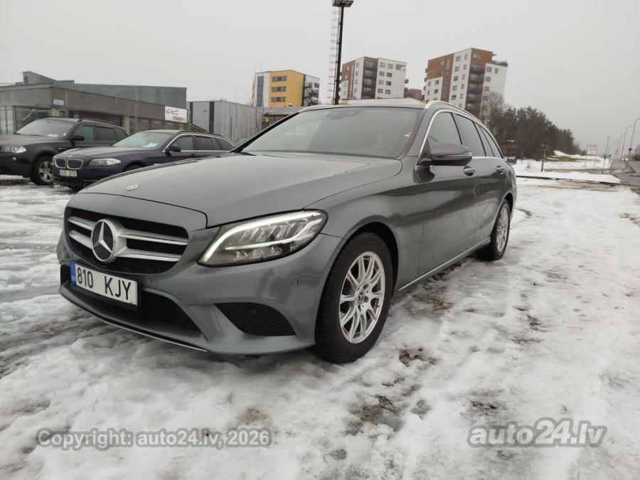 Pelēks Mercedes-Benz C-Class 2019 Tallina, ar dzinēja tilpumu 2.00 L un nobraukumu 184 tūkst. km par 14999 €, foto 4 vietnē AUTOMOTO.COM.LV
