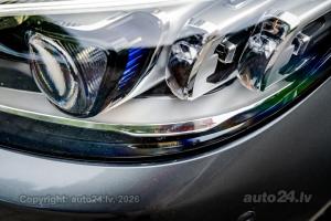 Pelēks Mercedes-Benz C-Class 2019 Pērnava, ar dzinēja tilpumu 4.00 L un nobraukumu 127 tūkst. km par 41900 €, foto 14 vietnē AUTOMOTO.COM.LV