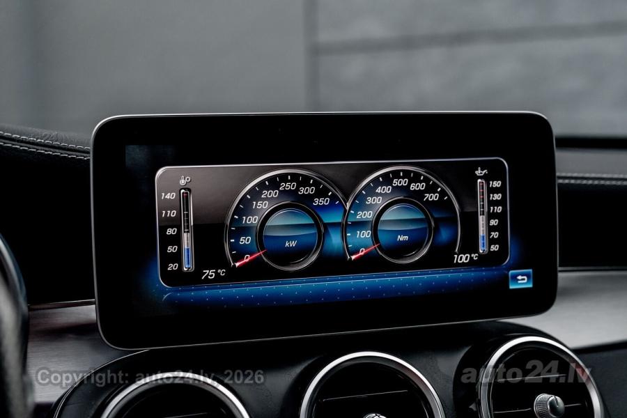 Pelēks Mercedes-Benz C-Class 2019 Pērnava, ar dzinēja tilpumu 4.00 L un nobraukumu 127 tūkst. km par 41900 €, foto 28 vietnē AUTOMOTO.COM.LV
