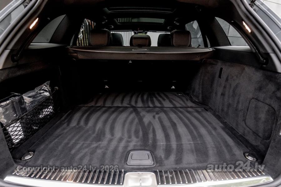 Pelēks Mercedes-Benz C-Class 2019 Pērnava, ar dzinēja tilpumu 4.00 L un nobraukumu 127 tūkst. km par 41900 €, foto 31 vietnē AUTOMOTO.COM.LV