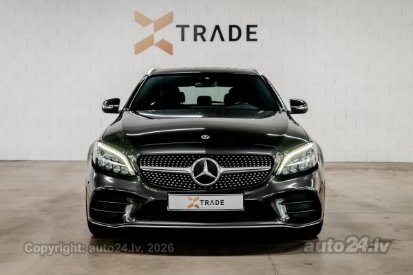 Grey Mercedes-Benz C-Class 2019 in Parnu, with an engine capacity of 2.00 L and mileage of 209 thousand km for 16790 €, photo 2 on AUTOMOTO.COM.LV