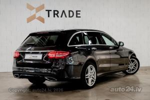 Grey Mercedes-Benz C-Class 2019 in Parnu, with an engine capacity of 2.00 L and mileage of 209 thousand km for 16790 €, photo 6 on AUTOMOTO.COM.LV