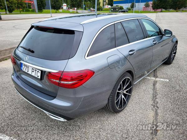 Pelēks Mercedes-Benz C-Class 2019 Tallina, ar dzinēja tilpumu 1.60 L un nobraukumu 170 tūkst. km par 21900 €, foto 4 vietnē AUTOMOTO.COM.LV