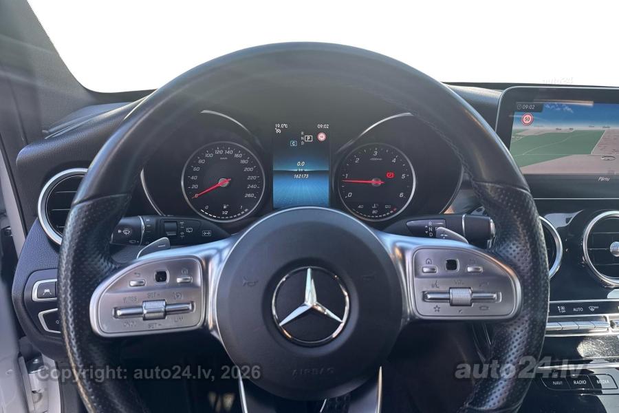 Pelēks Mercedes-Benz C-Class 2019 Pērnava, ar dzinēja tilpumu 2.00 L un nobraukumu 162 tūkst. km par 18900 €, foto 11 vietnē AUTOMOTO.COM.LV
