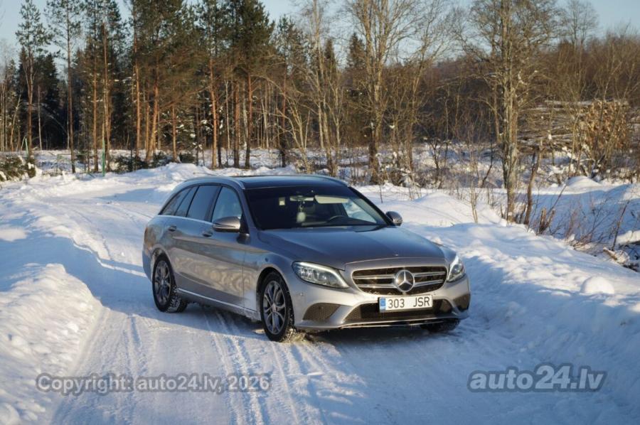 Pelēks Mercedes-Benz C-Class 2020 Saue, ar dzinēja tilpumu 2.00 L un nobraukumu 231 tūkst. km par 27000 €, foto 2 vietnē AUTOMOTO.COM.LV