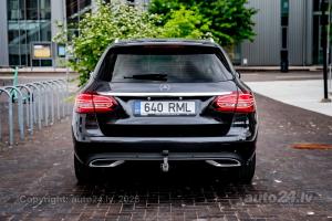 Pelēks Mercedes-Benz C-Class 2020 Pērnava, ar dzinēja tilpumu 1.50 L un nobraukumu 138 tūkst. km par 19990 €, foto 12 vietnē AUTOMOTO.COM.LV