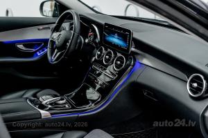 Pelēks Mercedes-Benz C-Class 2020 Pērnava, ar dzinēja tilpumu 1.50 L un nobraukumu 138 tūkst. km par 19990 €, foto 18 vietnē AUTOMOTO.COM.LV