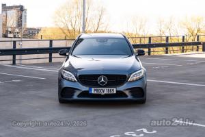 Grey Mercedes-Benz C-Class 2021 in Tartu, with an engine capacity of 2.00 L and mileage of 259 thousand km for 18499 €, photo 6 on AUTOMOTO.COM.LV