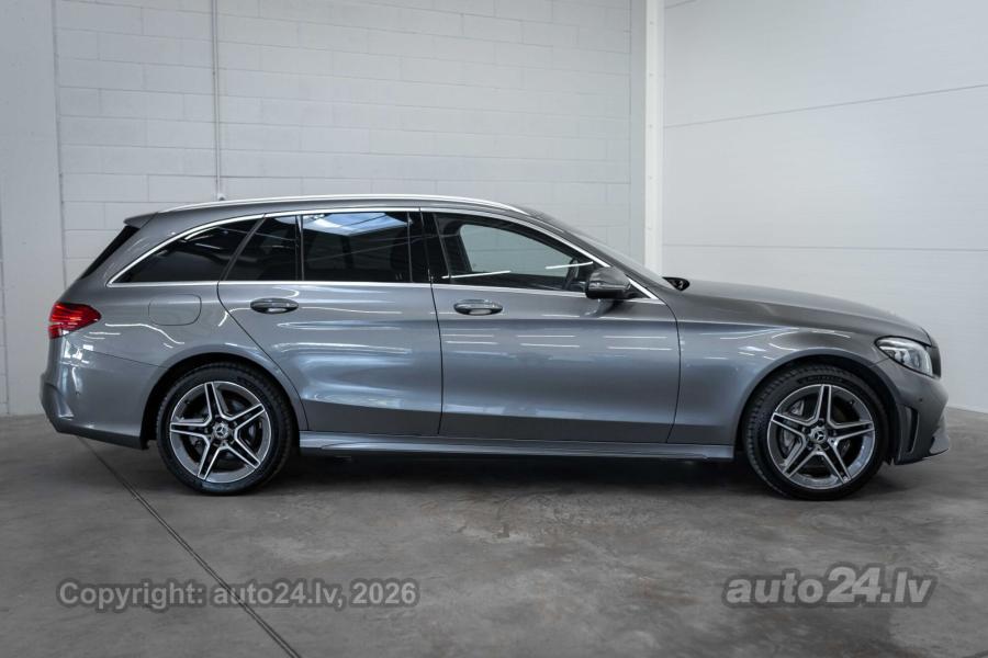 Pelēks Mercedes-Benz C-Class 2021 Tallina, ar dzinēja tilpumu 2.00 L un nobraukumu 200 tūkst. km par 20990 €, foto 11 vietnē AUTOMOTO.COM.LV