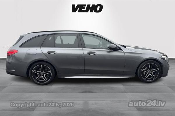 Pelēks Mercedes-Benz C-Class 2022 Pērnava, ar dzinēja tilpumu 2.00 L un nobraukumu 64 tūkst. km par 42900 €, foto 2 vietnē AUTOMOTO.COM.LV