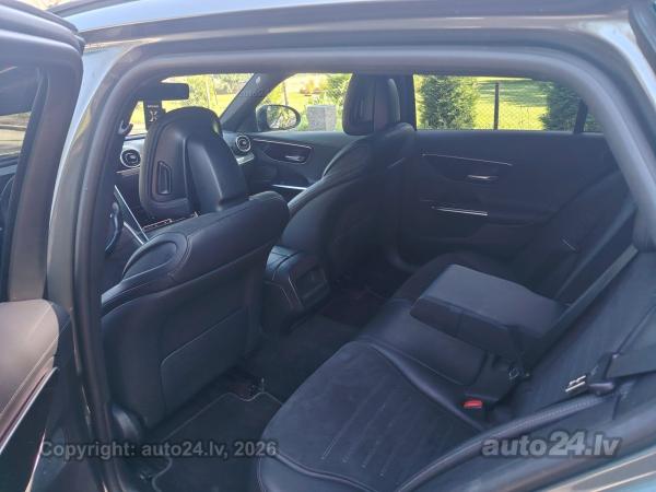 Grey Mercedes-Benz C-Class 2022 in Viljandi, with an engine capacity of 2.00 L and mileage of 140 thousand km for 33999 €, photo 6 on AUTOMOTO.COM.LV