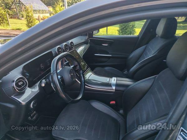 Grey Mercedes-Benz C-Class 2022 in Viljandi, with an engine capacity of 2.00 L and mileage of 140 thousand km for 33999 €, photo 8 on AUTOMOTO.COM.LV