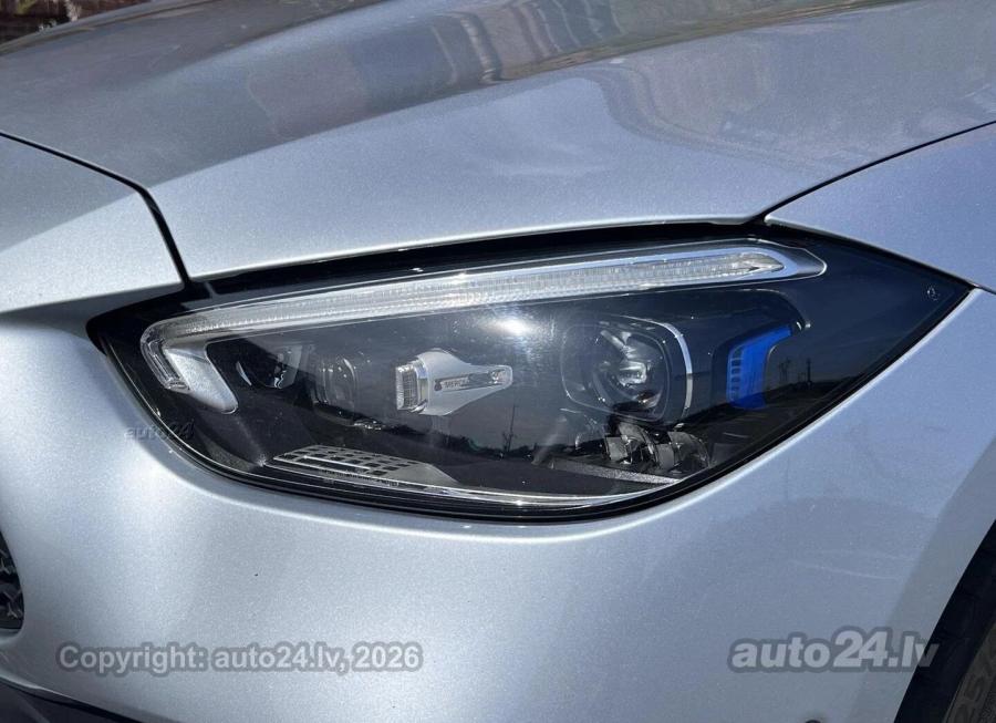 Pelēks Mercedes-Benz C-Class 2022 Tallina, ar dzinēja tilpumu 0.00 L un nobraukumu 113 tūkst. km par 28990 €, foto 5 vietnē AUTOMOTO.COM.LV