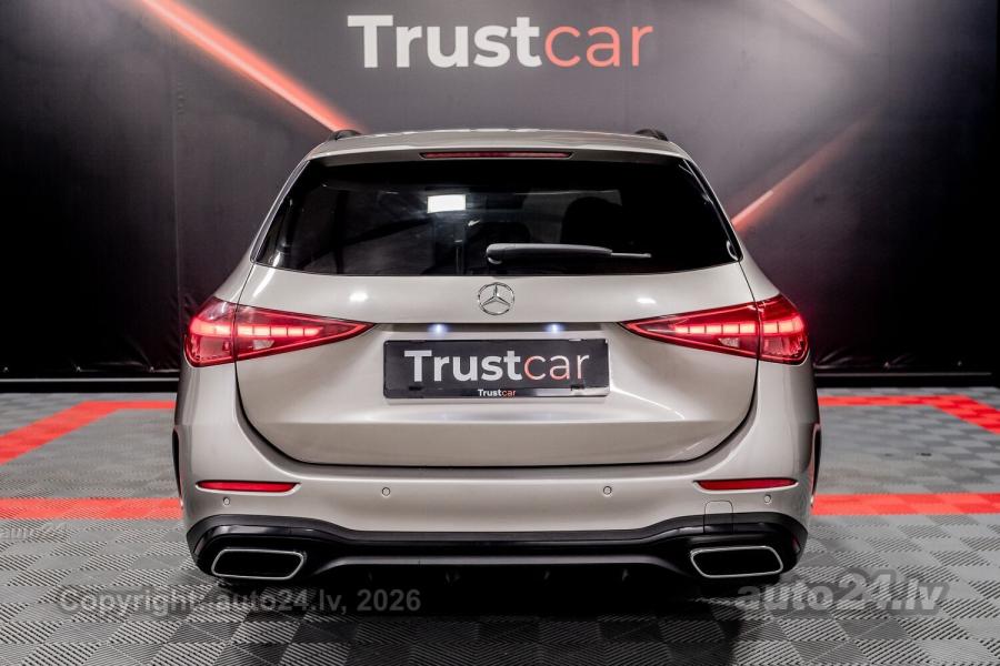 Grey Mercedes-Benz C-Class 2023 in Parnu, with an engine capacity of 2.00 L and mileage of 188 thousand km for 25500 €, photo 12 on AUTOMOTO.COM.LV