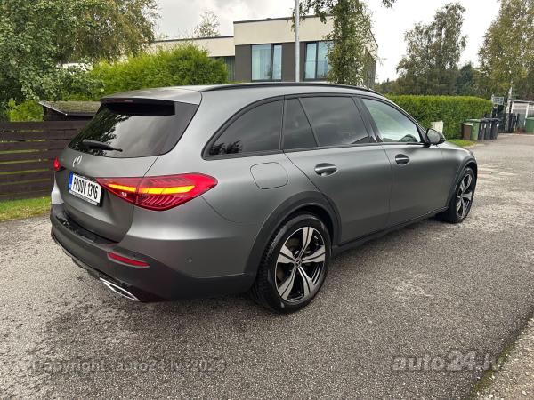 Grey Mercedes-Benz C-Class 2023 in Tallinn, with an engine capacity of 2.00 L and mileage of 209 thousand km for 26400 €, photo 6 on AUTOMOTO.COM.LV