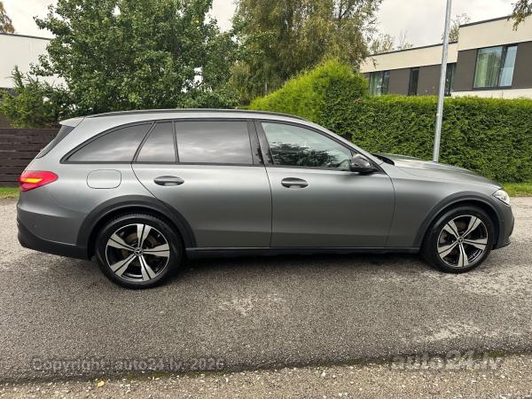 Grey Mercedes-Benz C-Class 2023 in Tallinn, with an engine capacity of 2.00 L and mileage of 209 thousand km for 26400 €, photo 7 on AUTOMOTO.COM.LV