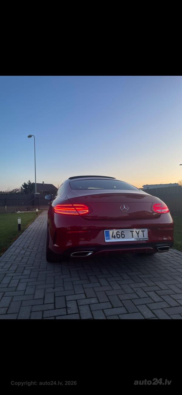 Red Mercedes-Benz C-Class 2016 in Tallinn, with an engine capacity of 2.00 L and mileage of 100 thousand km for 21500 €, photo 3 on AUTOMOTO.COM.LV