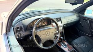 Mercedes-Benz C-Class 1996 Tallina, ar dzinēja tilpumu 2.20 L un nobraukumu 220 tūkst. km par 2699 €, foto 18 vietnē AUTOMOTO.COM.LV