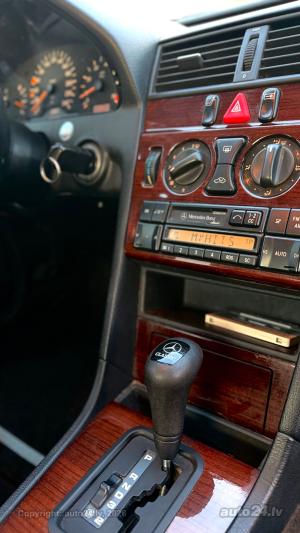 Mercedes-Benz C-Class 1996 Tallina, ar dzinēja tilpumu 2.20 L un nobraukumu 220 tūkst. km par 2699 €, foto 20 vietnē AUTOMOTO.COM.LV