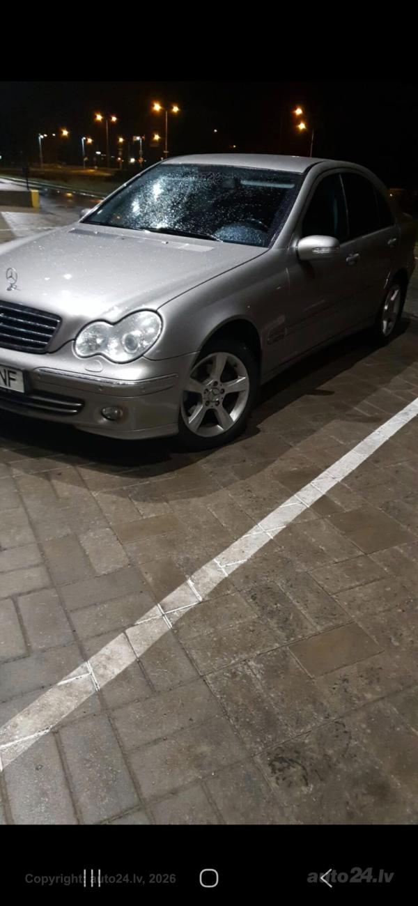 Mercedes-Benz C-Class 2004 Tallina, ar dzinēja tilpumu 1.80 L un nobraukumu 240 tūkst. km par 1900 €, foto 1 vietnē AUTOMOTO.COM.LV