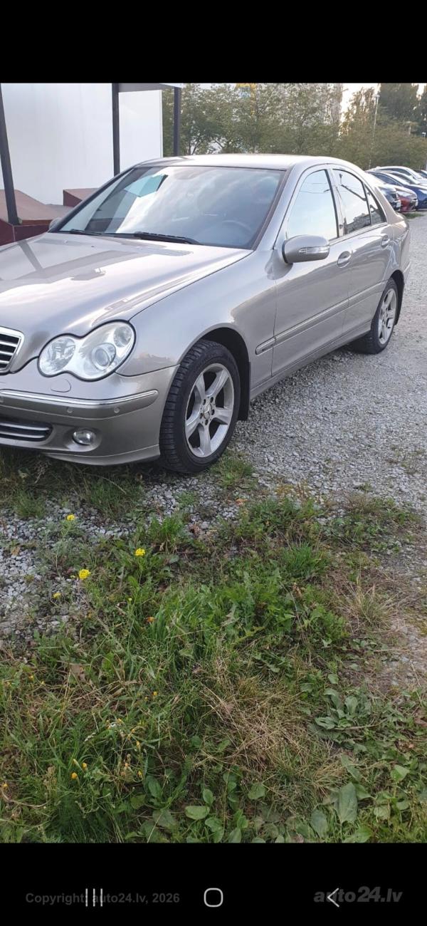 Mercedes-Benz C-Class 2004 Tallina, ar dzinēja tilpumu 1.80 L un nobraukumu 240 tūkst. km par 1900 €, foto 3 vietnē AUTOMOTO.COM.LV