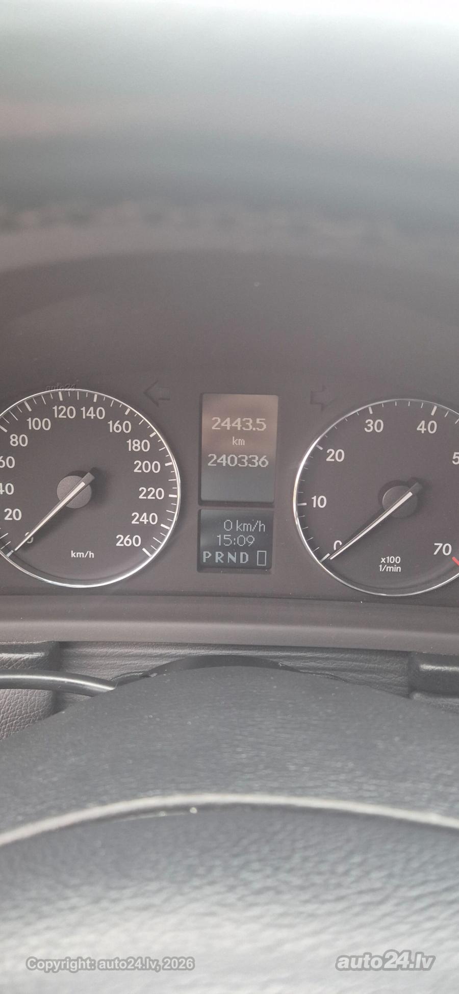 Mercedes-Benz C-Class 2004 Tallina, ar dzinēja tilpumu 1.80 L un nobraukumu 240 tūkst. km par 1900 €, foto 6 vietnē AUTOMOTO.COM.LV