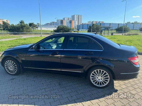 Mercedes-Benz C-Class 2008 in Tallinn, with an engine capacity of 2.10 L and mileage of 185 thousand km for 6500 €, photo 4 on AUTOMOTO.COM.LV