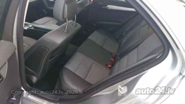 Mercedes-Benz C-Class 2008 in Tartu on AUTOMOTO.COM.LV Mercedes-Benz C-Class 2008 in Tartu, with an engine capacity of 3.00 L and mileage of 304 thousand km for 5500 €, photo 6 on AUTOMOTO.COM.LV