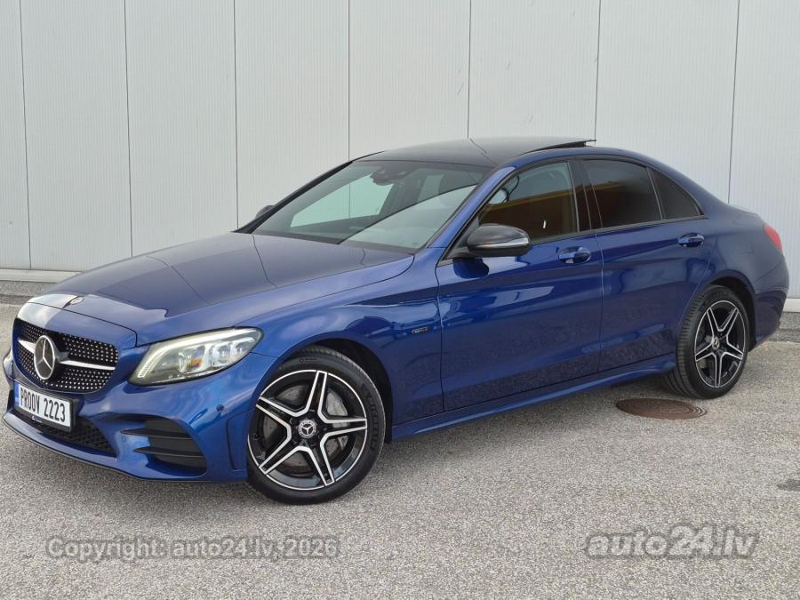 Mercedes-Benz C-Class 2021 Tallina, ar dzinēja tilpumu 2.00 L un nobraukumu 250 tūkst. km par 21999 €, foto 1 vietnē AUTOMOTO.COM.LV