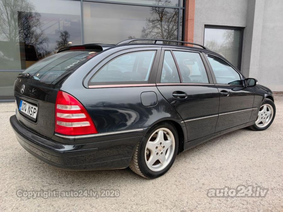 Mercedes-Benz C-Class 2003 in Tartu, with an engine capacity of 2.10 L and mileage of 373 thousand km for 2690 €, photo 2 on AUTOMOTO.COM.LV