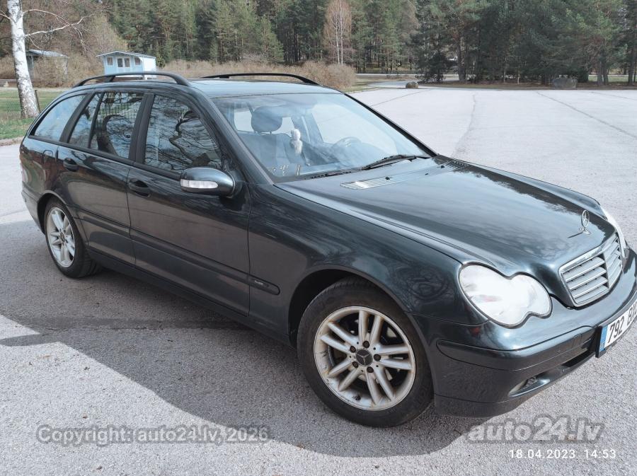 Mercedes-Benz C-Class 2003 in Tallinn, with an engine capacity of 2.10 L and mileage of 326 thousand km for 1750 €, photo 3 on AUTOMOTO.COM.LV