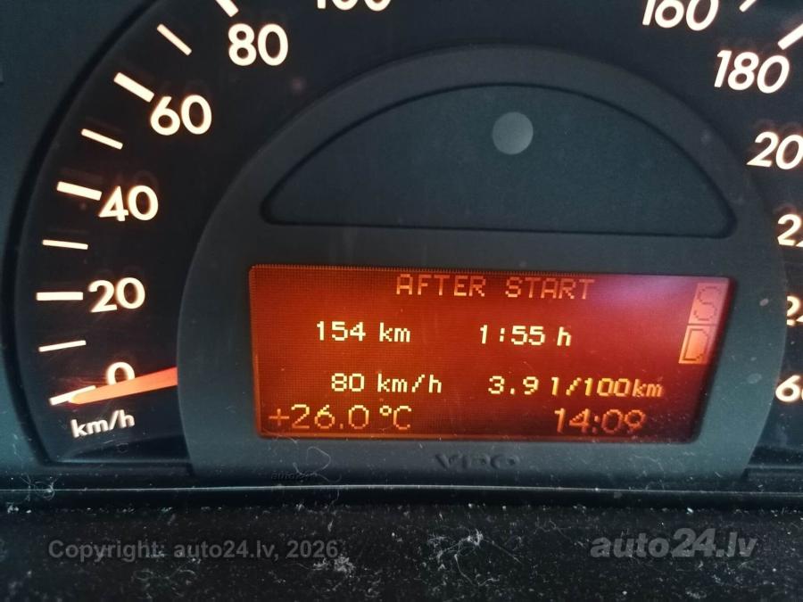 Mercedes-Benz C-Class 2003 in Tallinn, with an engine capacity of 2.10 L and mileage of 326 thousand km for 1750 €, photo 8 on AUTOMOTO.COM.LV
