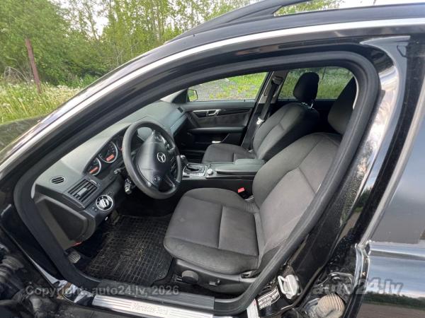 Mercedes-Benz C-Class 2011 in Tallinn, with an engine capacity of 2.10 L and mileage of 208 thousand km for 5900 €, photo 8 on AUTOMOTO.COM.LV