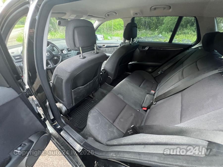 Mercedes-Benz C-Class 2011 Tallina, ar dzinēja tilpumu 2.10 L un nobraukumu 208 tūkst. km par 5900 €, foto 11 vietnē AUTOMOTO.COM.LV