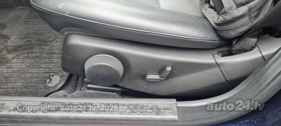 Mercedes-Benz C-Class 2011 Tallina, ar dzinēja tilpumu 2.10 L un nobraukumu 0 tūkst. km par 6500 €, foto 9 vietnē AUTOMOTO.COM.LV