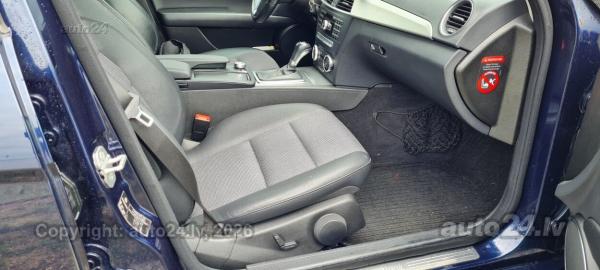 Mercedes-Benz C-Class 2011 in Tallinn, with an engine capacity of 2.10 L and mileage of 0 thousand km for 6500 €, photo 10 on AUTOMOTO.COM.LV