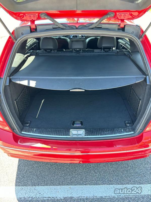 Mercedes-Benz C-Class 2013 Rīga, ar dzinēja tilpumu 2.20 L un nobraukumu 250 tūkst. km par 6290 €, foto 11 vietnē AUTOMOTO.COM.LV