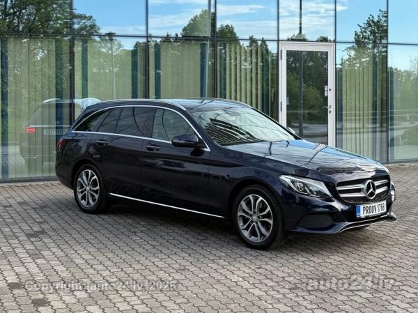 Mercedes-Benz C-Class 2015 in Tallinn, with an engine capacity of 2.10 L and mileage of 195 thousand km for 13790 €, photo 2 on AUTOMOTO.COM.LV