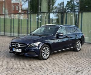 Mercedes-Benz C-Class 2015 Tallina, ar dzinēja tilpumu 2.10 L un nobraukumu 195 tūkst. km par 13790 €, foto 4 vietnē AUTOMOTO.COM.LV