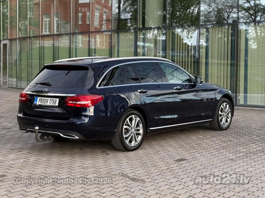 Mercedes-Benz C-Class 2015 Tallina, ar dzinēja tilpumu 2.10 L un nobraukumu 195 tūkst. km par 13790 €, foto 6 vietnē AUTOMOTO.COM.LV