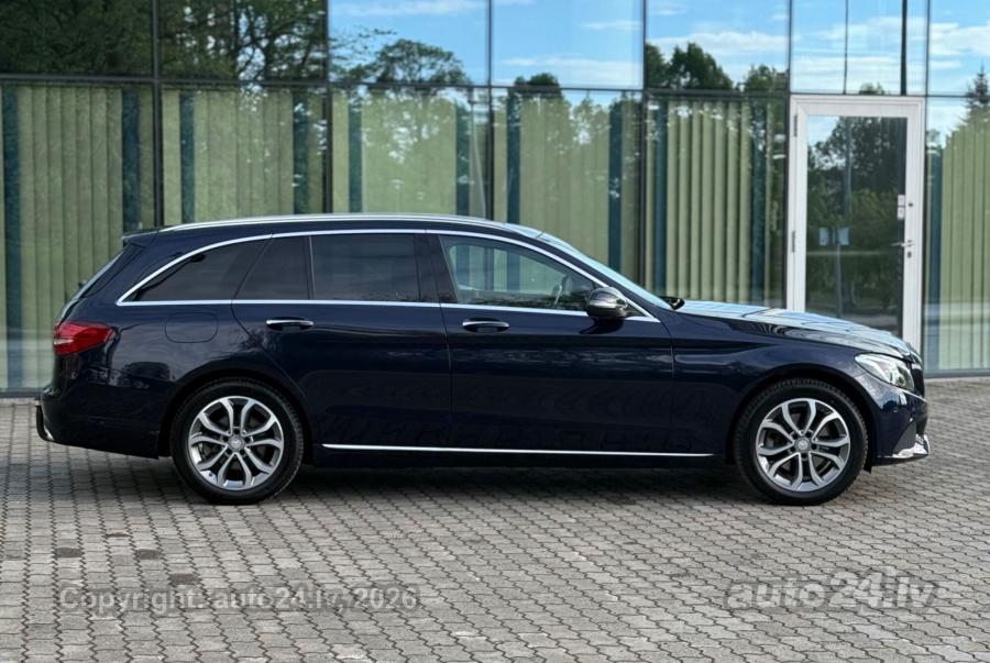 Mercedes-Benz C-Class 2015 Tallina, ar dzinēja tilpumu 2.10 L un nobraukumu 195 tūkst. km par 13790 €, foto 8 vietnē AUTOMOTO.COM.LV